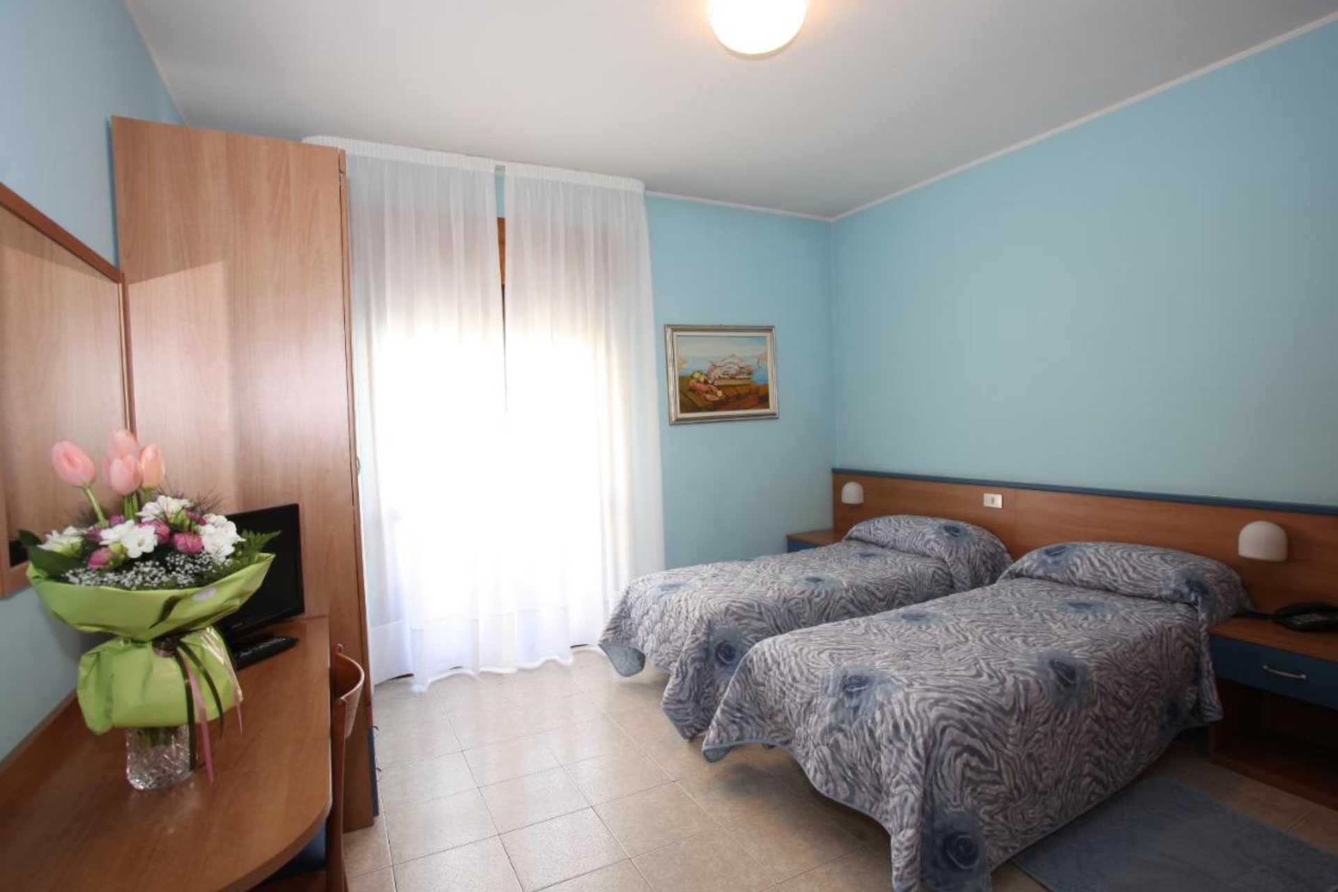 Albergo Ridente - rodzinny 3-gwiazdkowy hotel w Lido di Jesolo ...